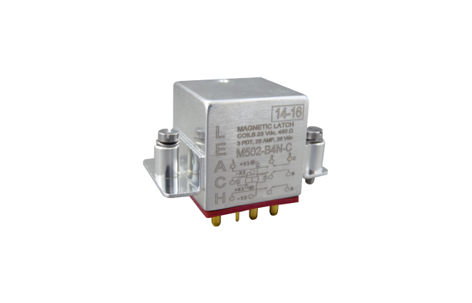 M502 - 25A / 28VDC / 3PDT - Leach international Europe